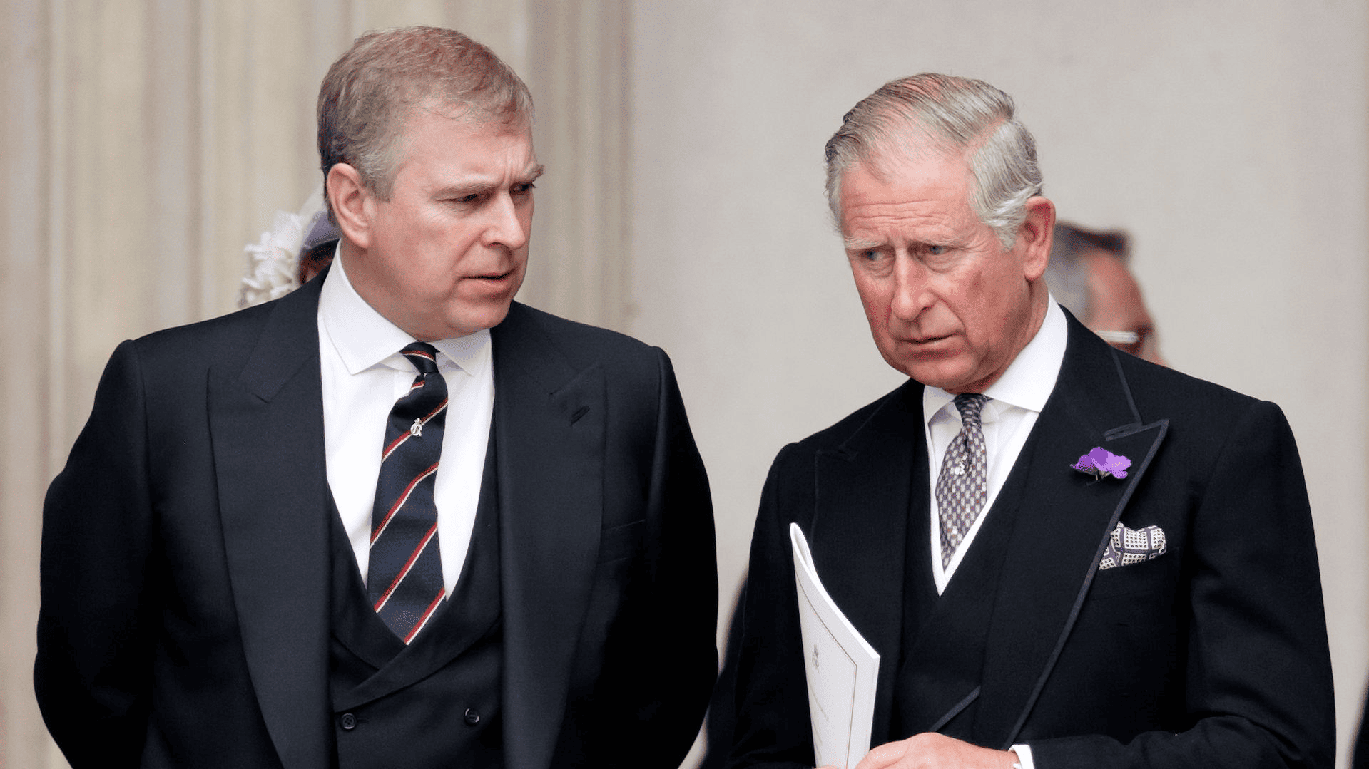 El rey Carlos III despoja al príncipe Andrés de sus títulos y ...