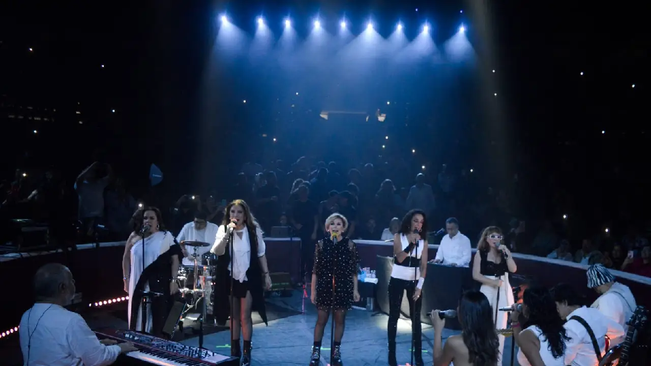 Noche de pop nostálgico en el Palenque: ¡Show inolvidable que sacudió ...